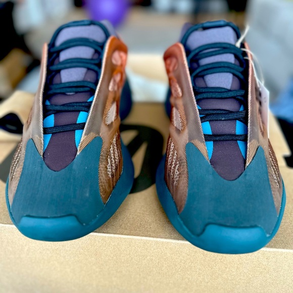 Yeezy | Shoes | Yeezy 70 V3 Copper Fade Brand New With Box And Tags ...